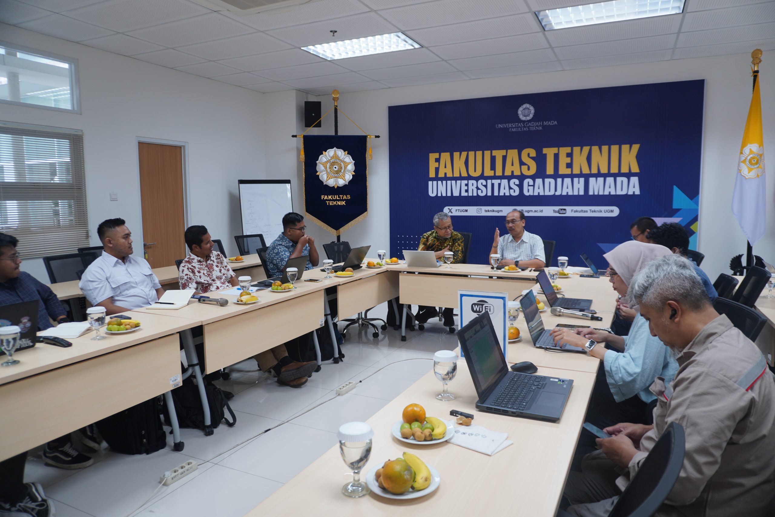 LKFT UGM dan Kementerian ESDM Bahas Rencana Eksplorasi Batu Bara ...